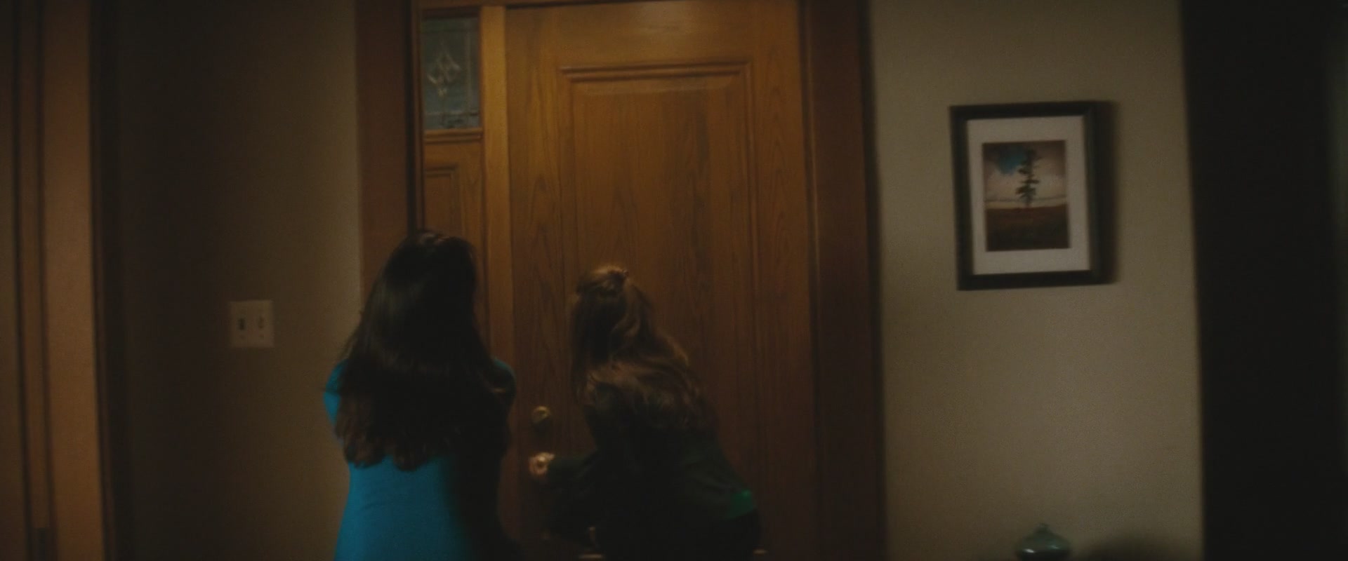 Screen Captures - NCW-S246 - Neve Campbell Web | Photo Gallery | Neve Campbell Photos