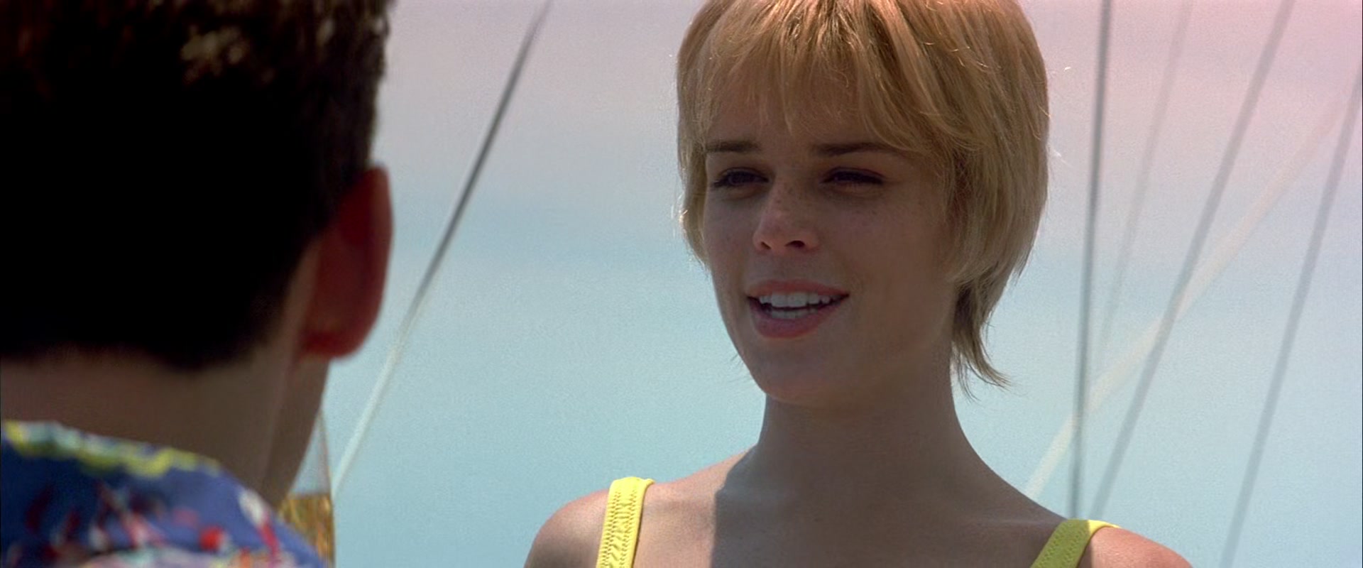 Screen Captures - NCW-WT330 - Neve Campbell Web | Photo Gallery | Neve ...